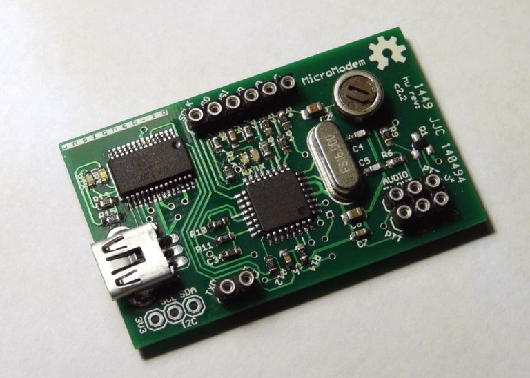 Projekt - APRS Micromodem - Integráč